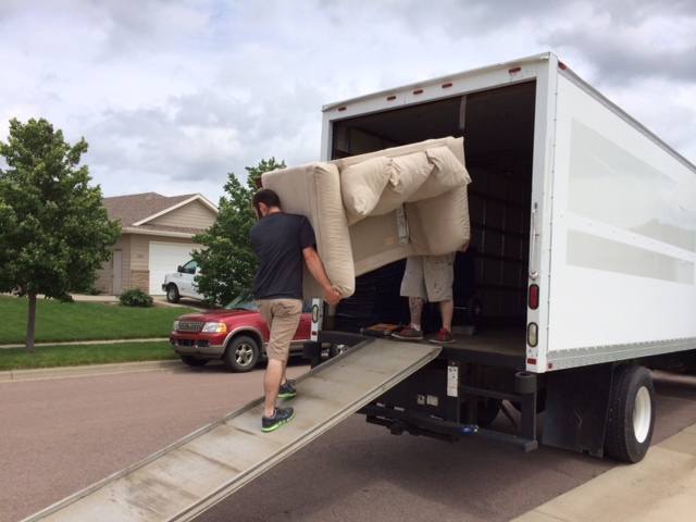 Moving Trucks & Teams | South Dakota Movers | Affordable Moving LLC