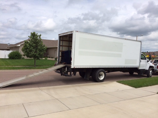 Moving Trucks & Teams | South Dakota Movers | Affordable Moving LLC